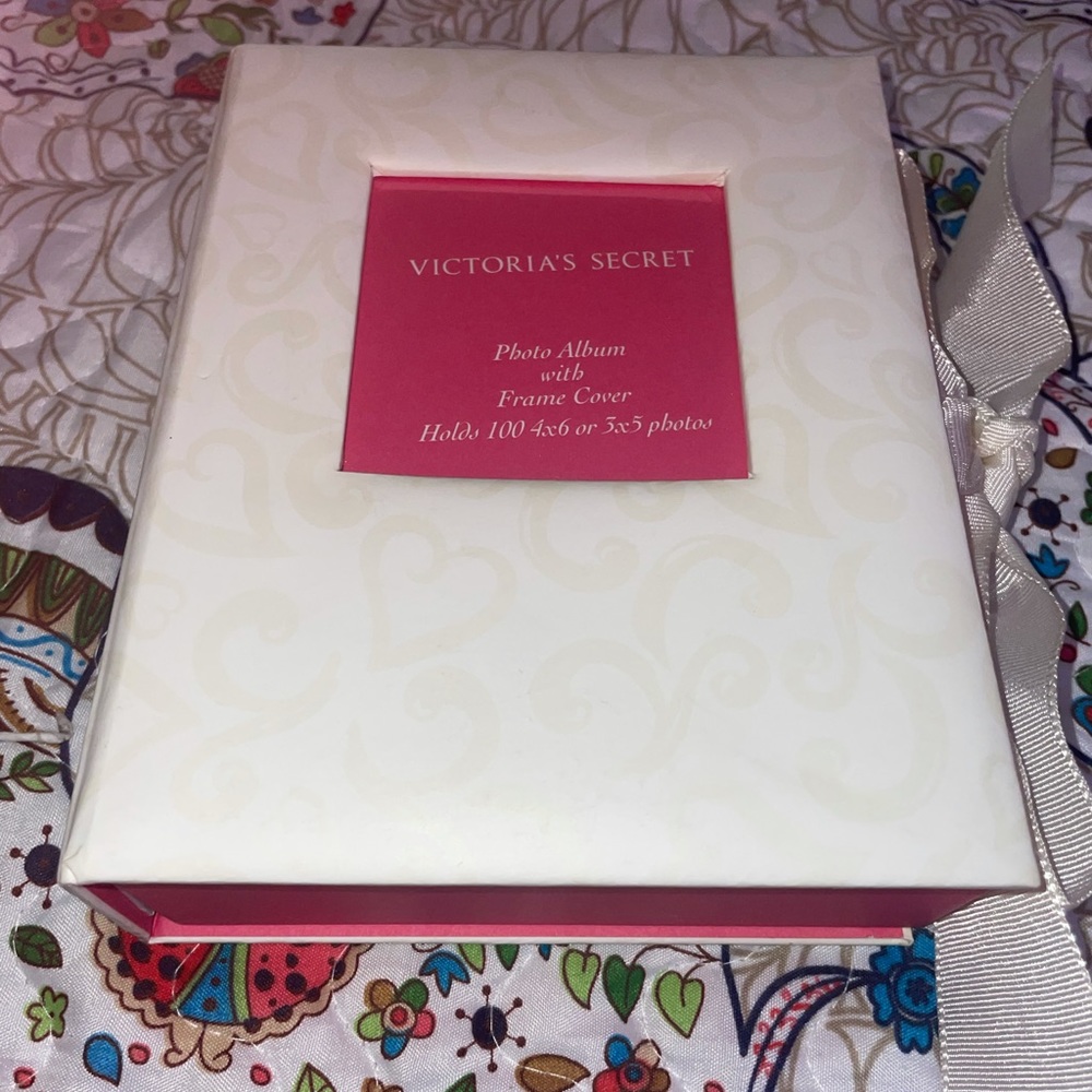 Stunning Vintage Victoria’s Secret Photo Album - Gem